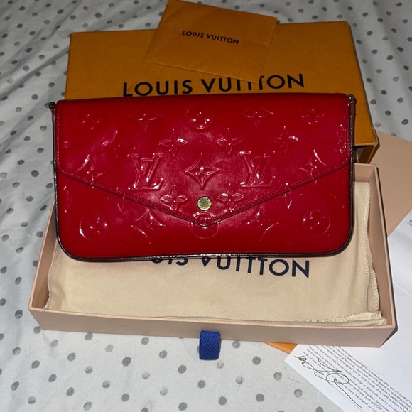 Louis Vuitton | Bags | Louis Vuitton Envelope Crossbody Bag | Poshmark